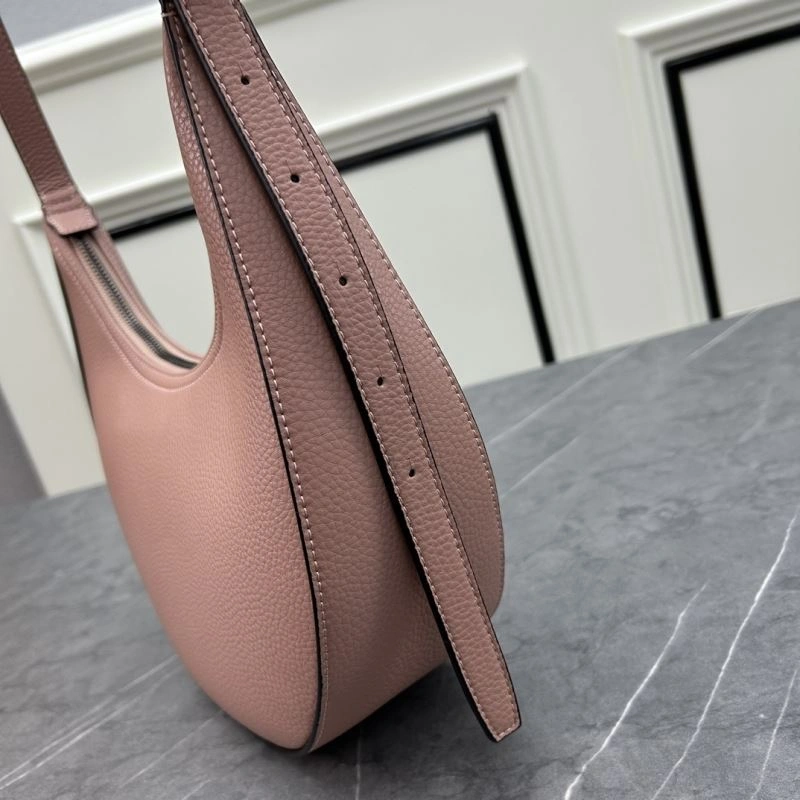 Accurate model Prada Hobo Bags