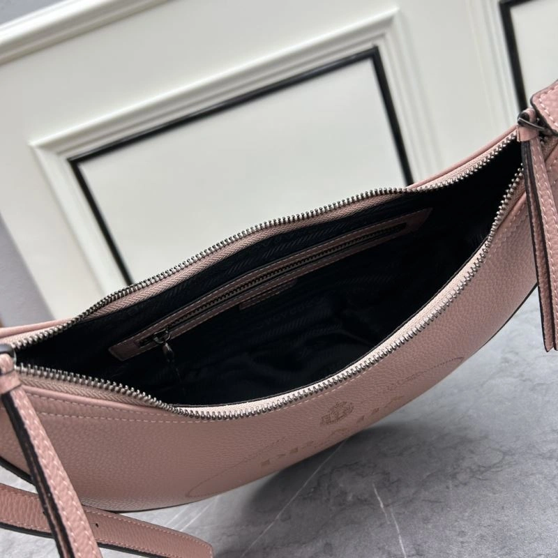 Accurate model Prada Hobo Bags