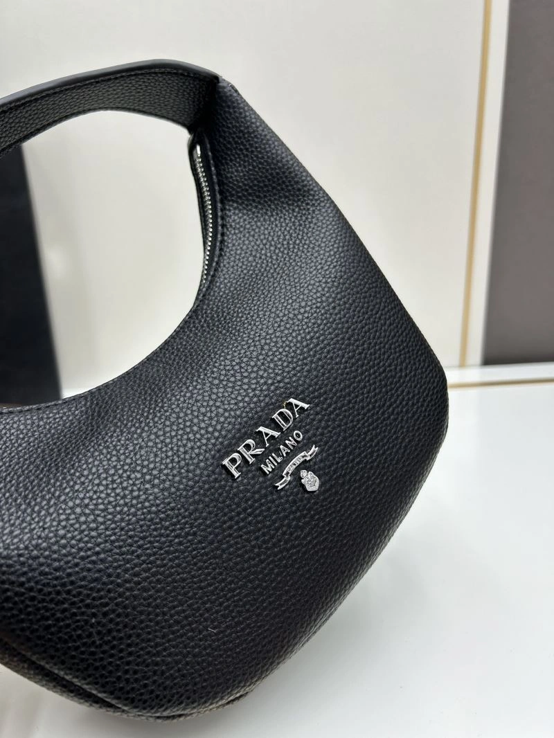 High accuracy Prada Hobo Bags