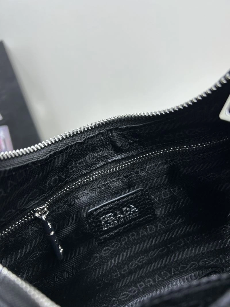 High accuracy Prada Hobo Bags