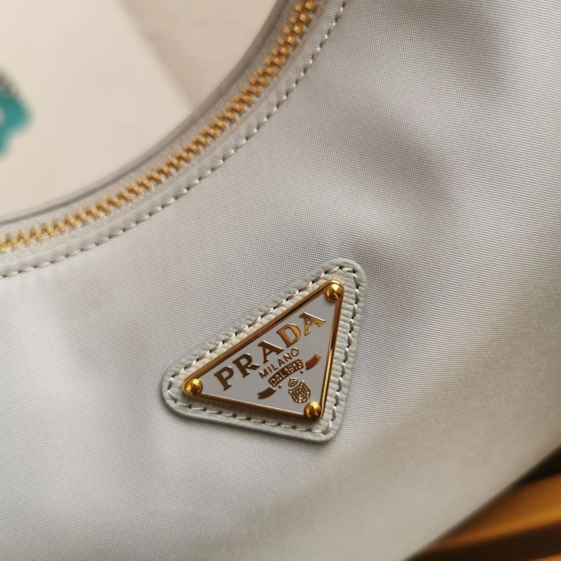 Bargain Prada Hobo Bags