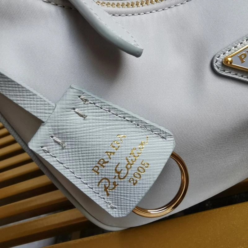 Bargain Prada Hobo Bags