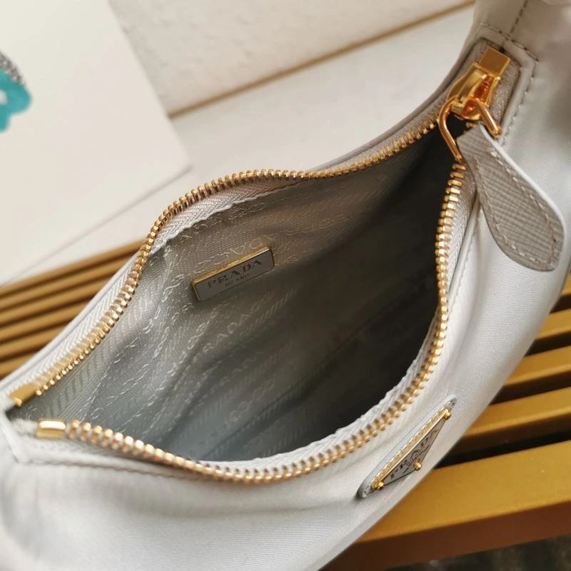 Bargain Prada Hobo Bags