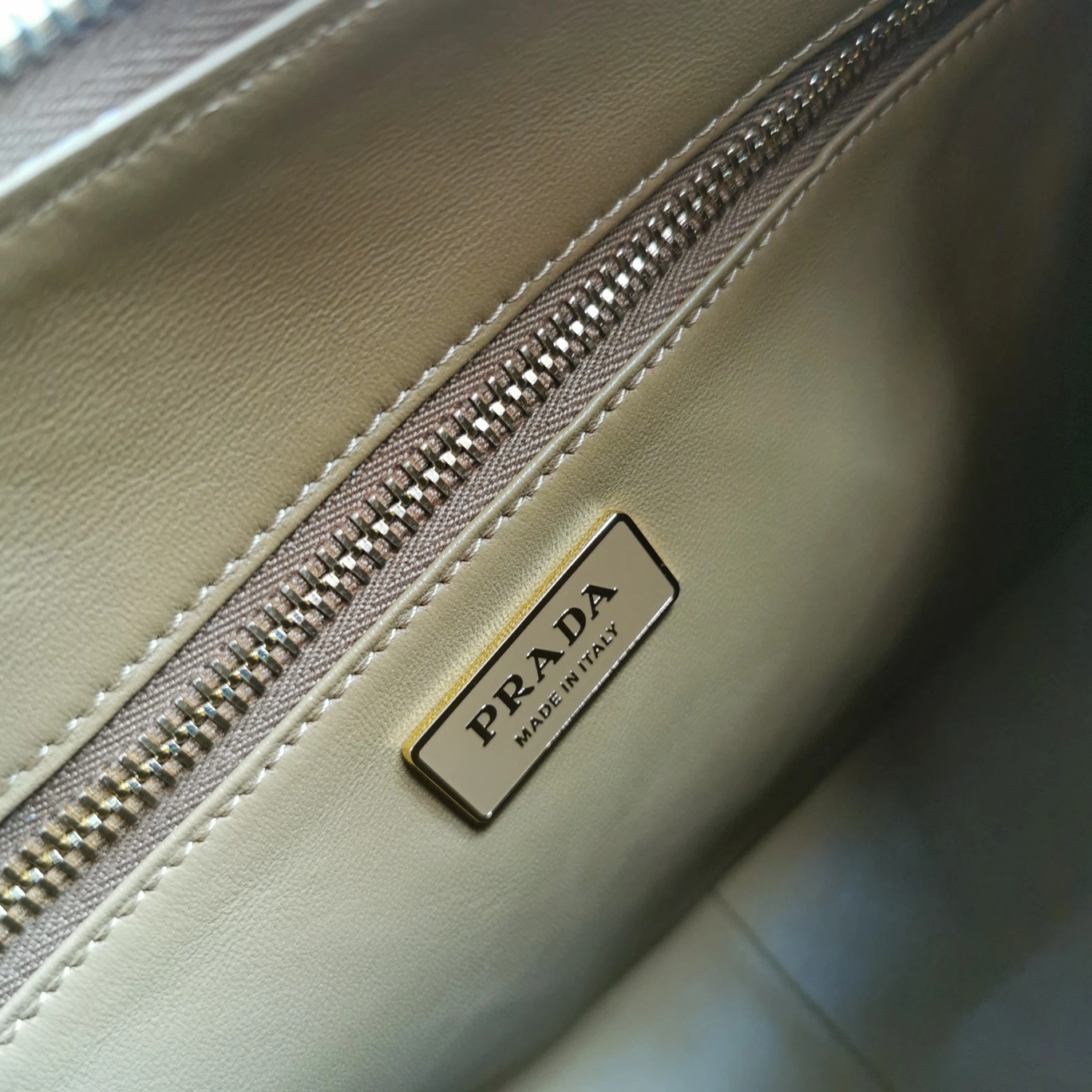 Perfect replica Prada Hobo Bags