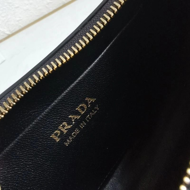 Discounted Prada Hobo Bags