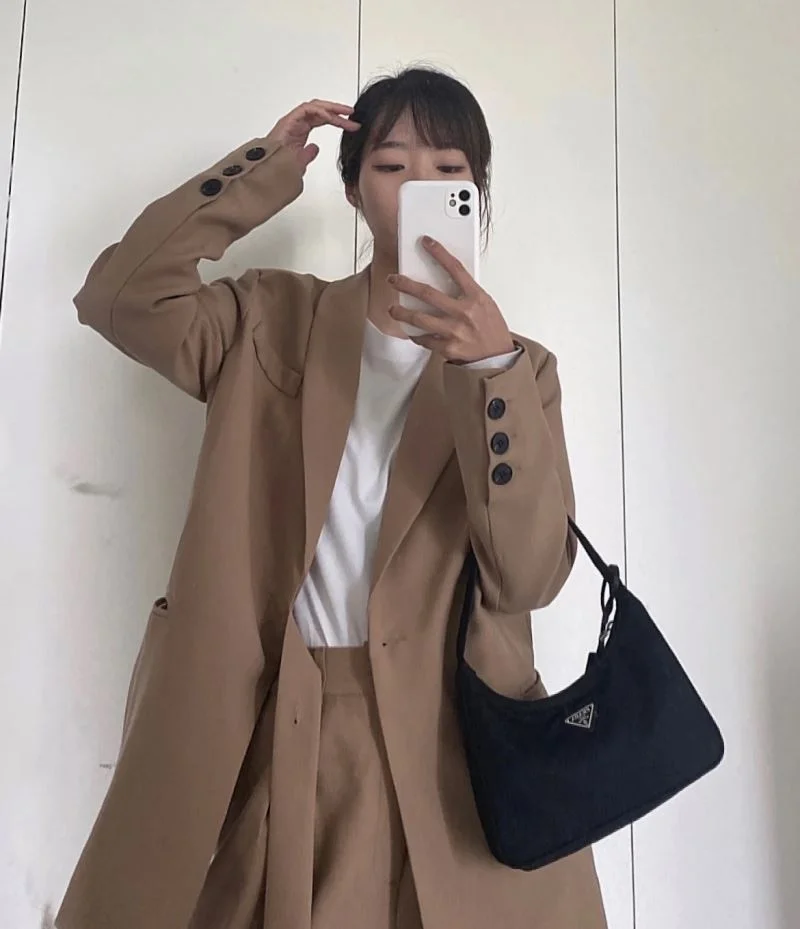 Top match Prada Hobo Bags