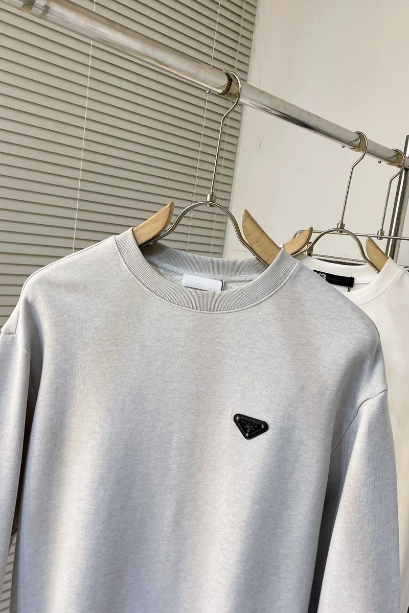 Top mirror Prada Hoodies