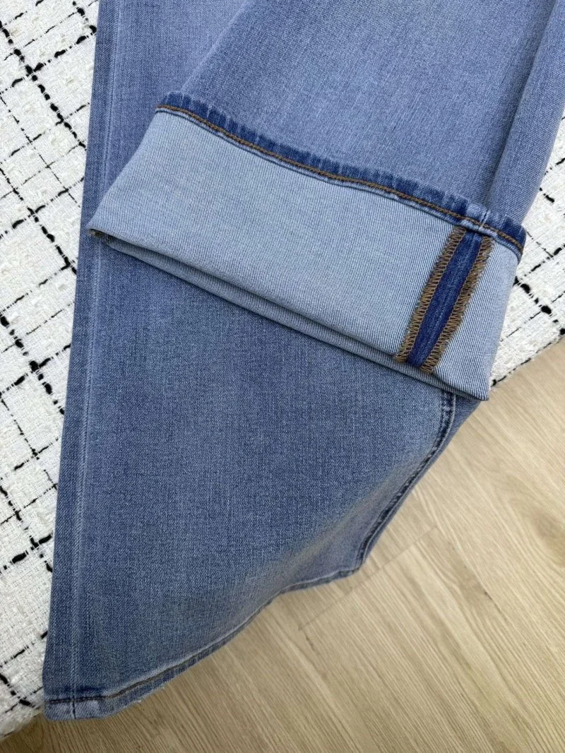 Accurate model Prada Jeans