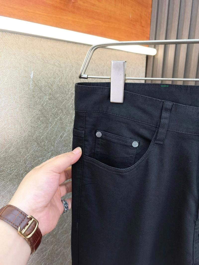 Low-cost Prada Jeans