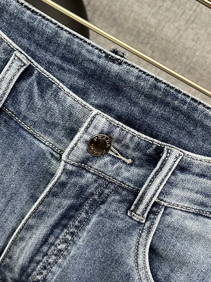 Top match Prada Jeans