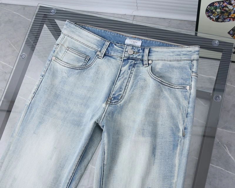 Low-cost Prada Jeans