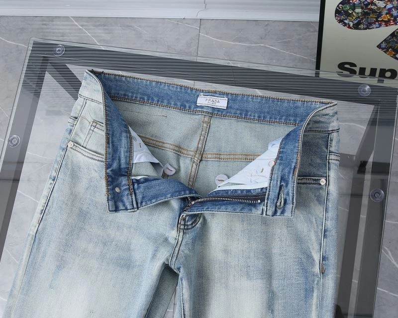 Low-cost Prada Jeans
