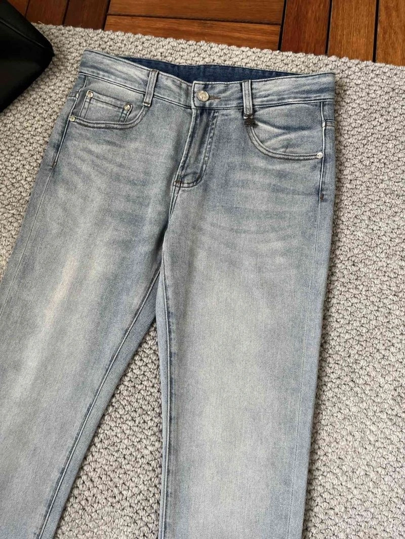 Top match Prada Jeans