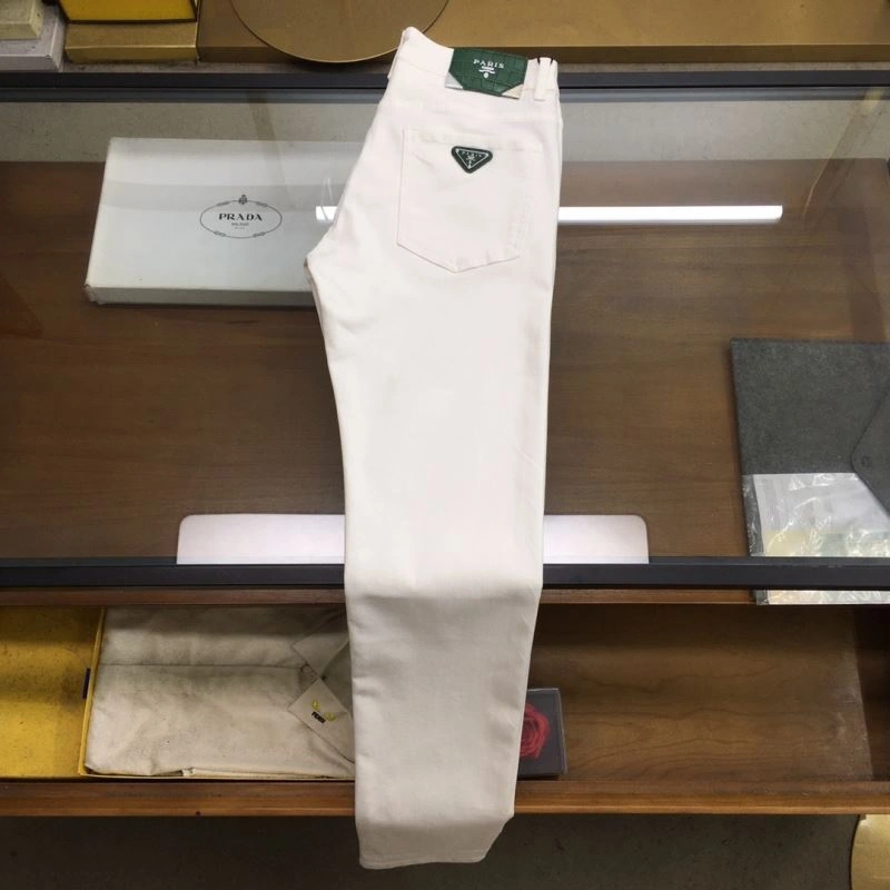 Low-cost Prada Jeans