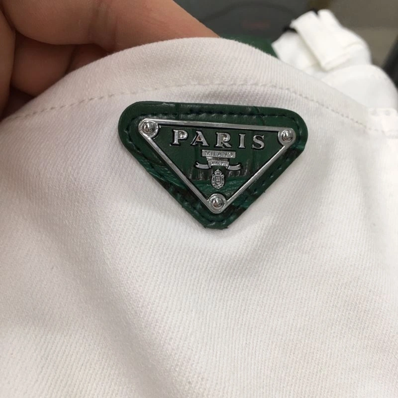 Low-cost Prada Jeans