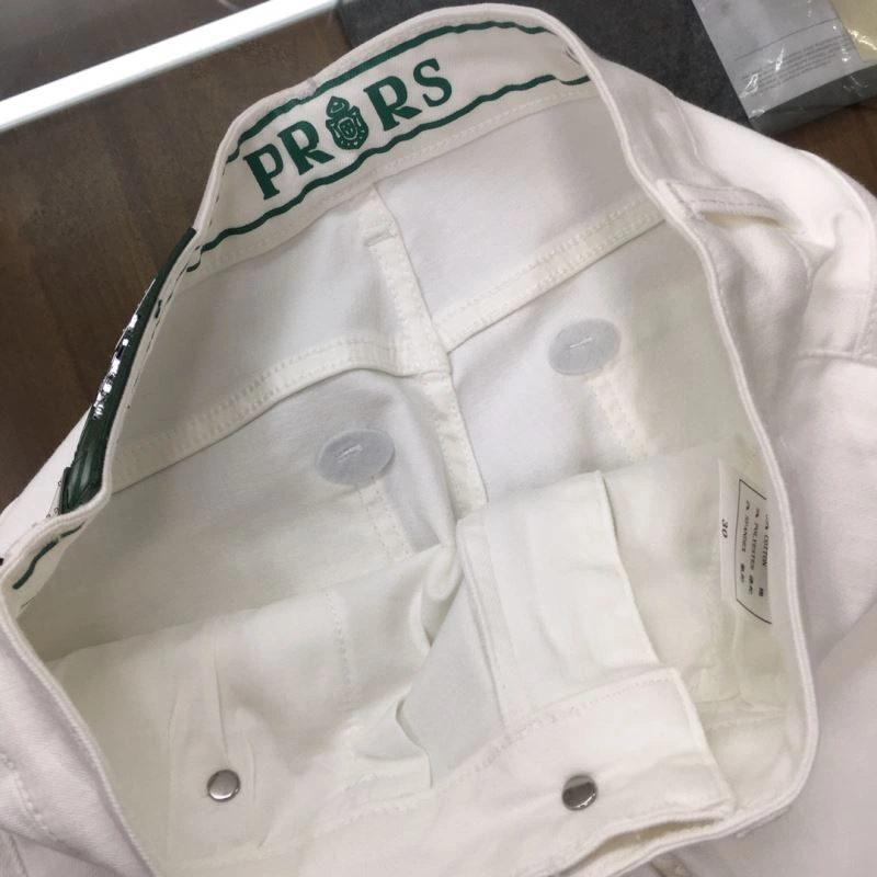 Low-cost Prada Jeans