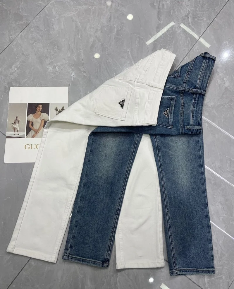Accurate model Prada Jeans