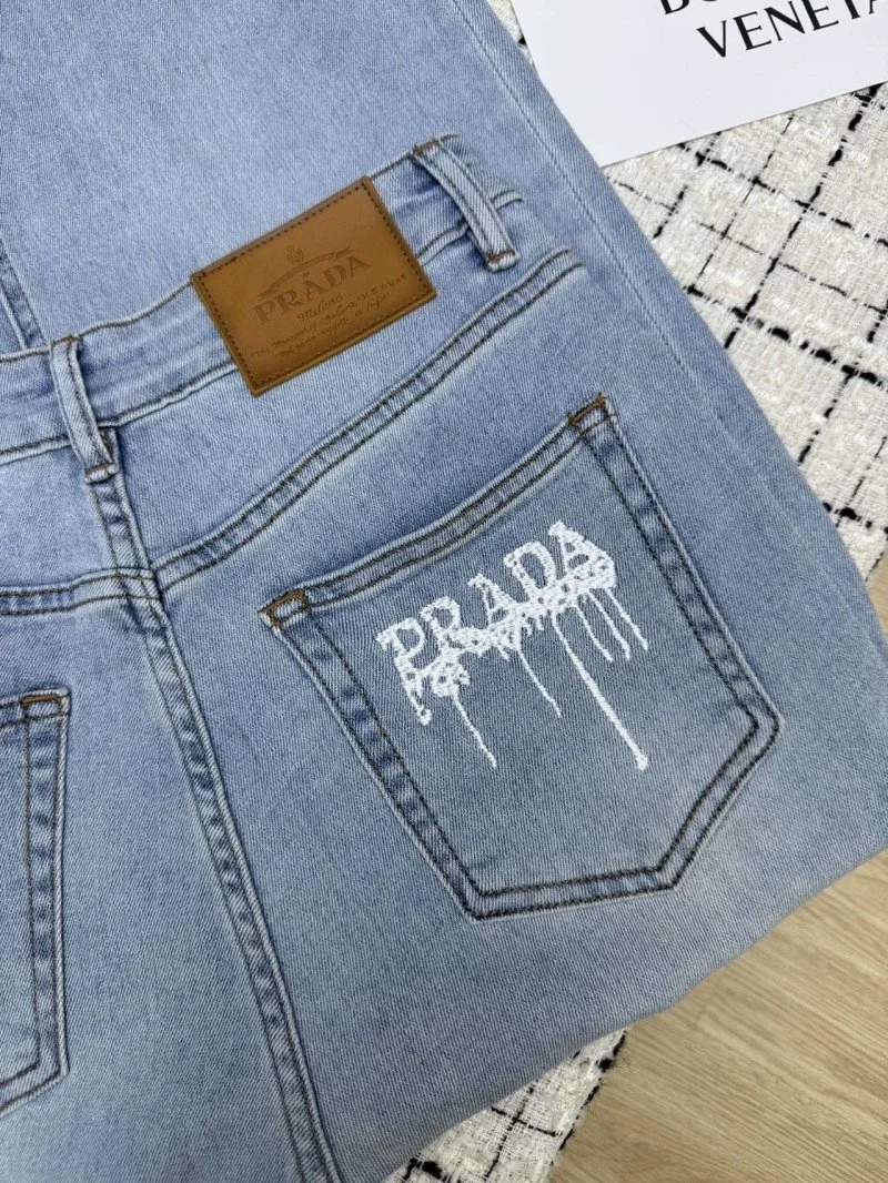Accurate model Prada Jeans