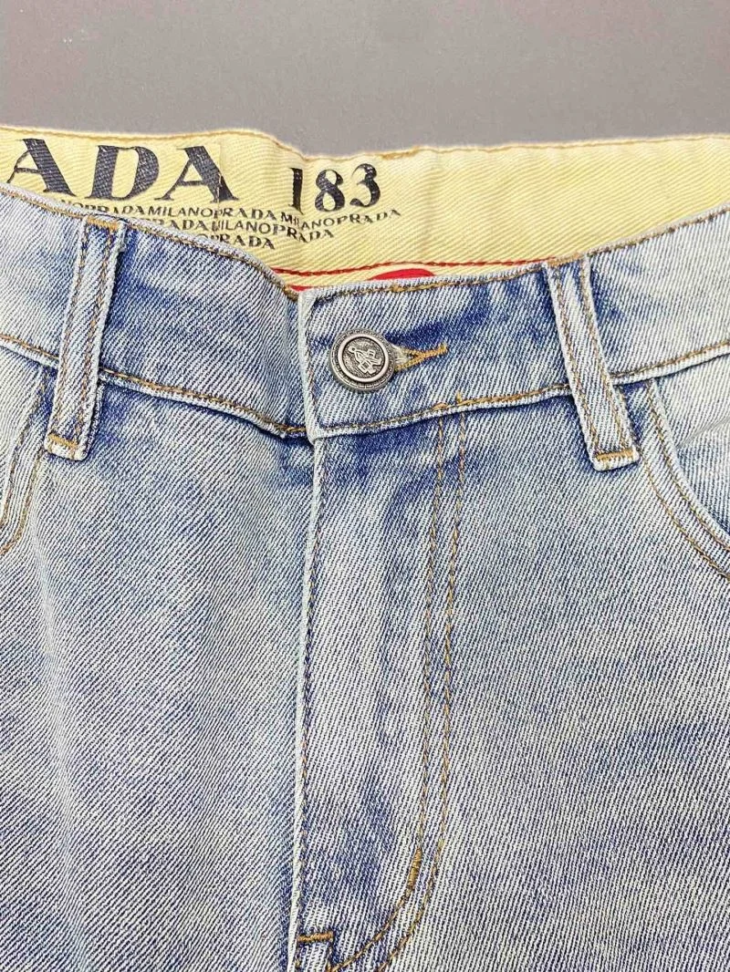 Low-cost Prada Jeans