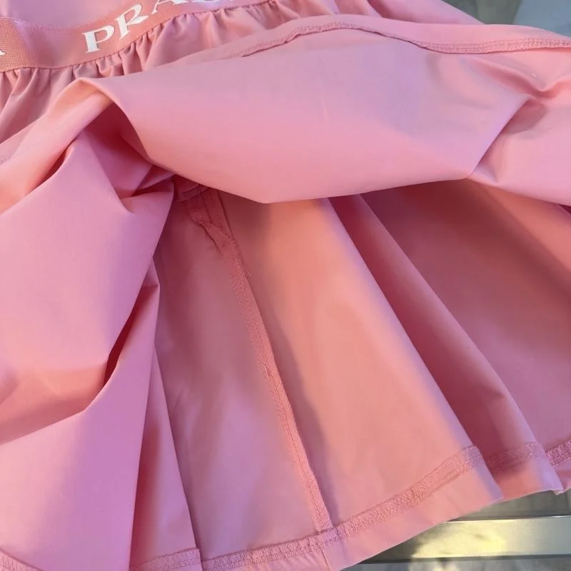Low-cost Prada Kids