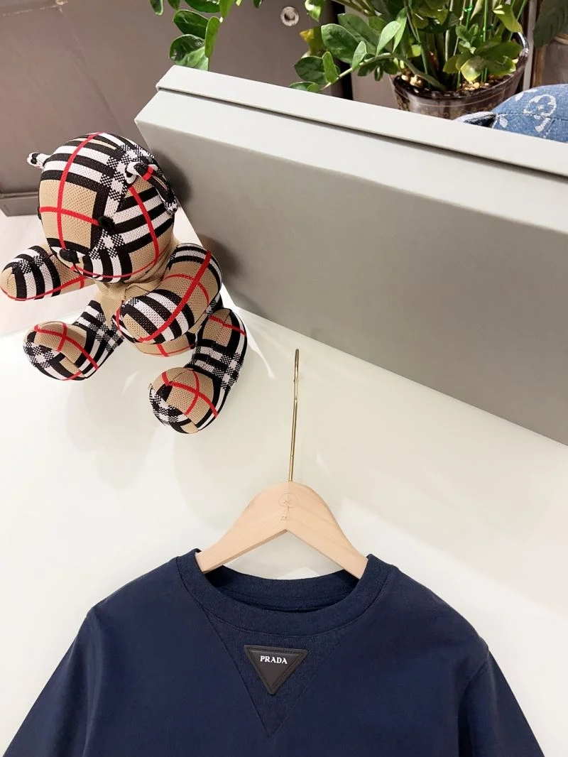 Top mirror Prada Kids