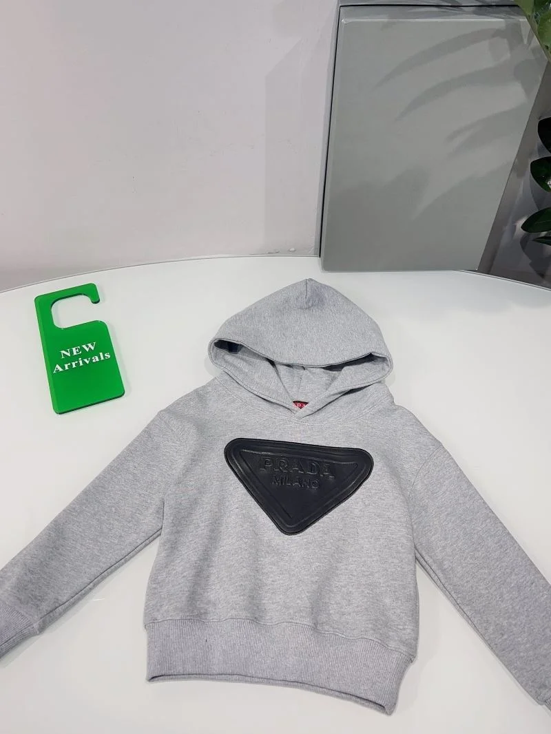 Low-cost Prada Kids