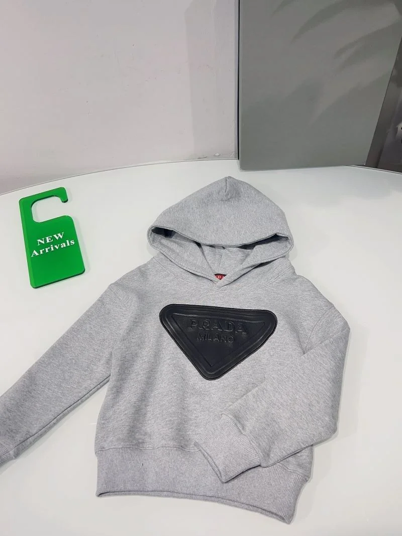 Low-cost Prada Kids