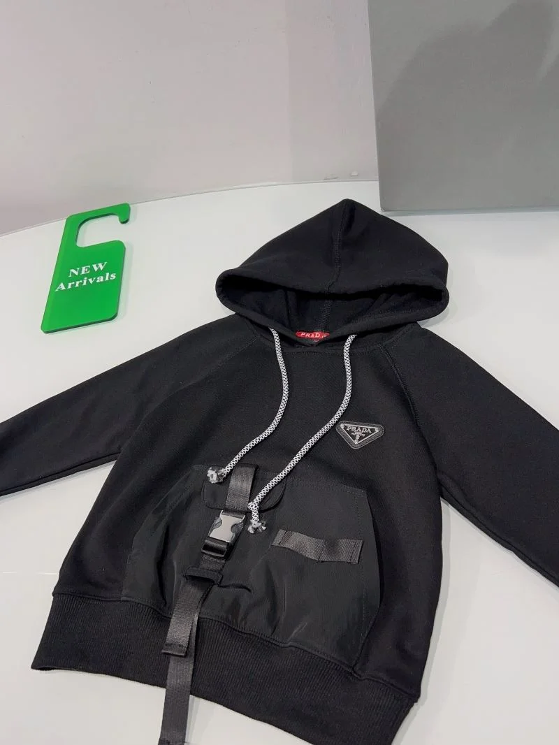 Low-cost Prada Kids