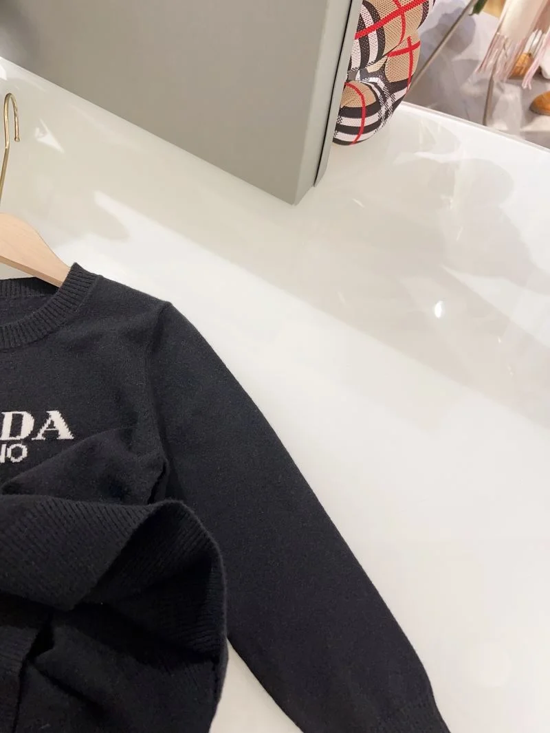 Low-cost Prada Kids