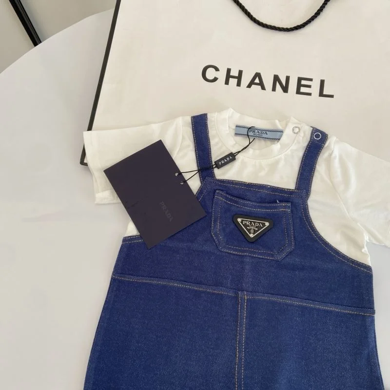 1:1 copy Prada Kids