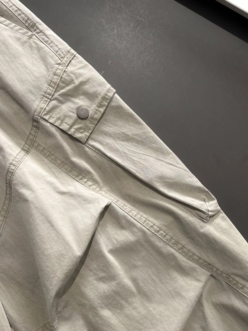 Value-priced Prada Long Pants