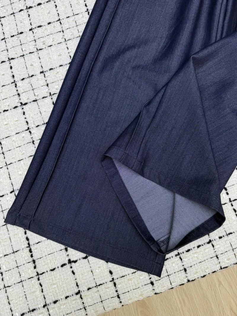 Indistinguishable Prada Long Pants