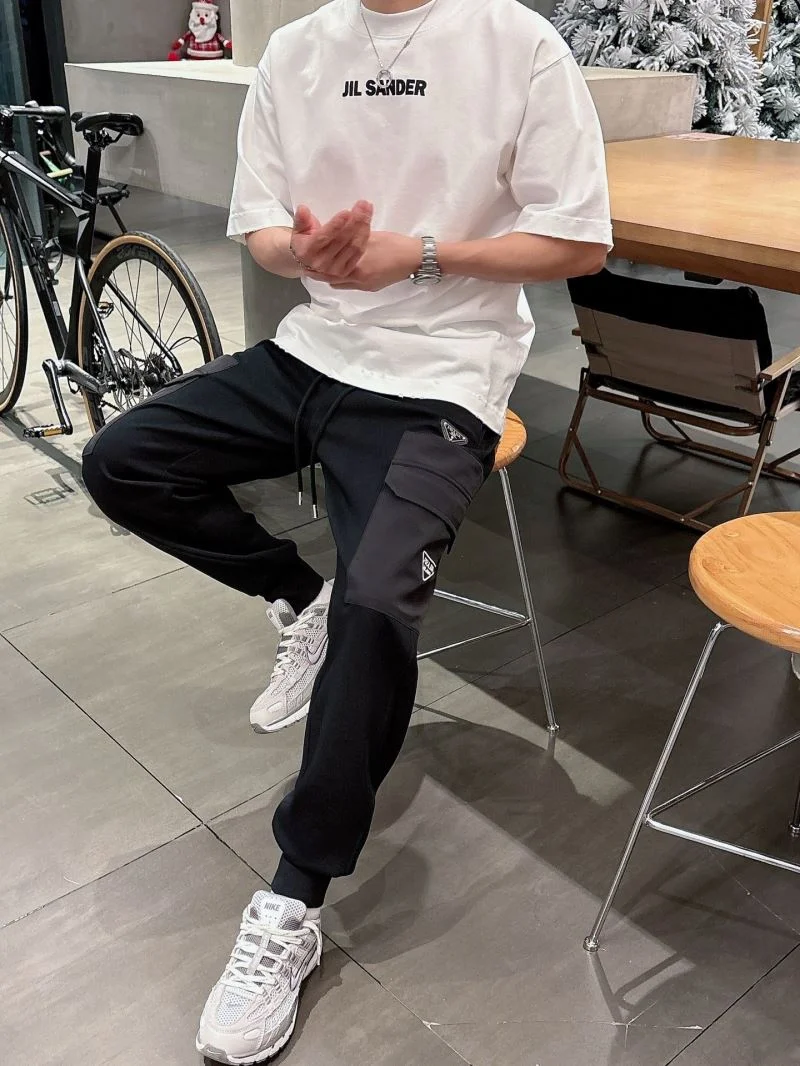 Value-priced Prada Long Pants