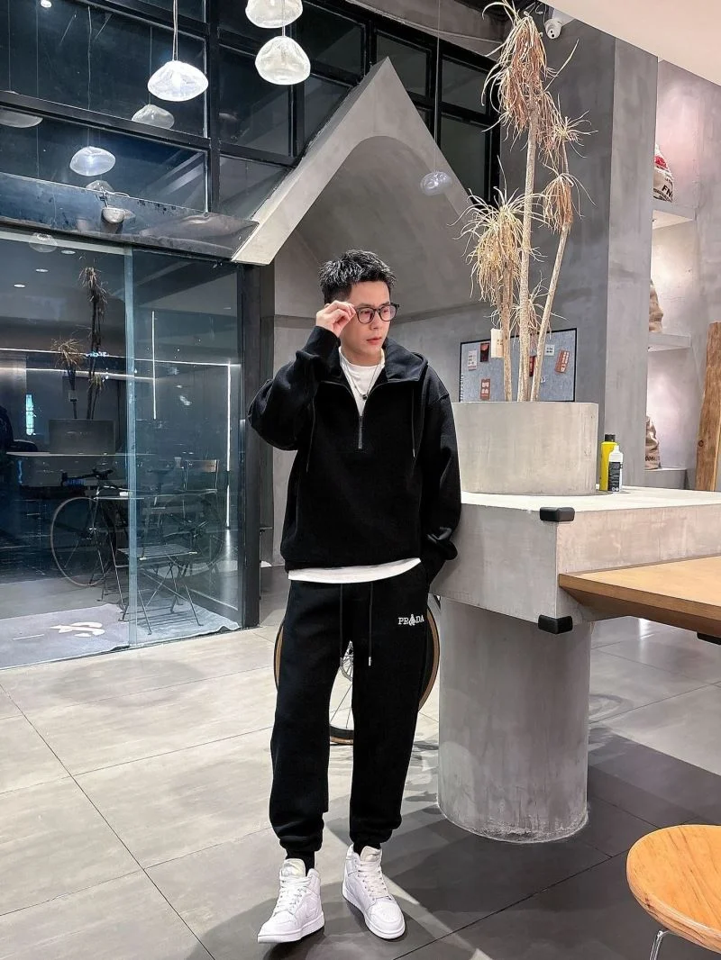 Reasonably priced Prada Long Pants