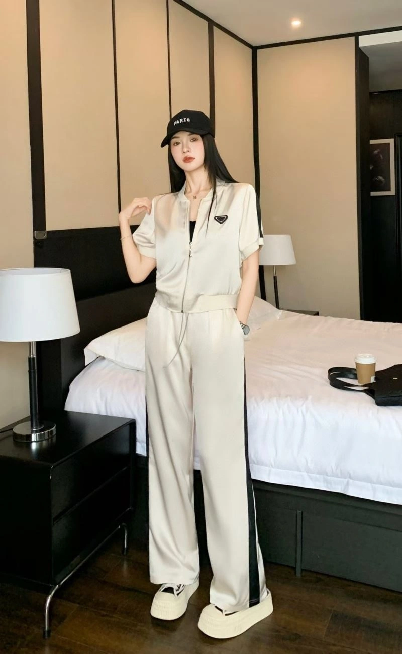 Exact replica Prada Long Suits