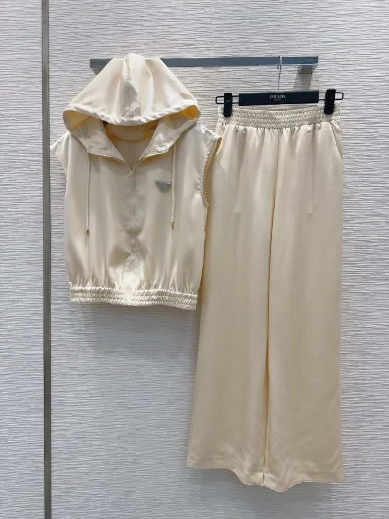 Cut-rate Prada Long Suits