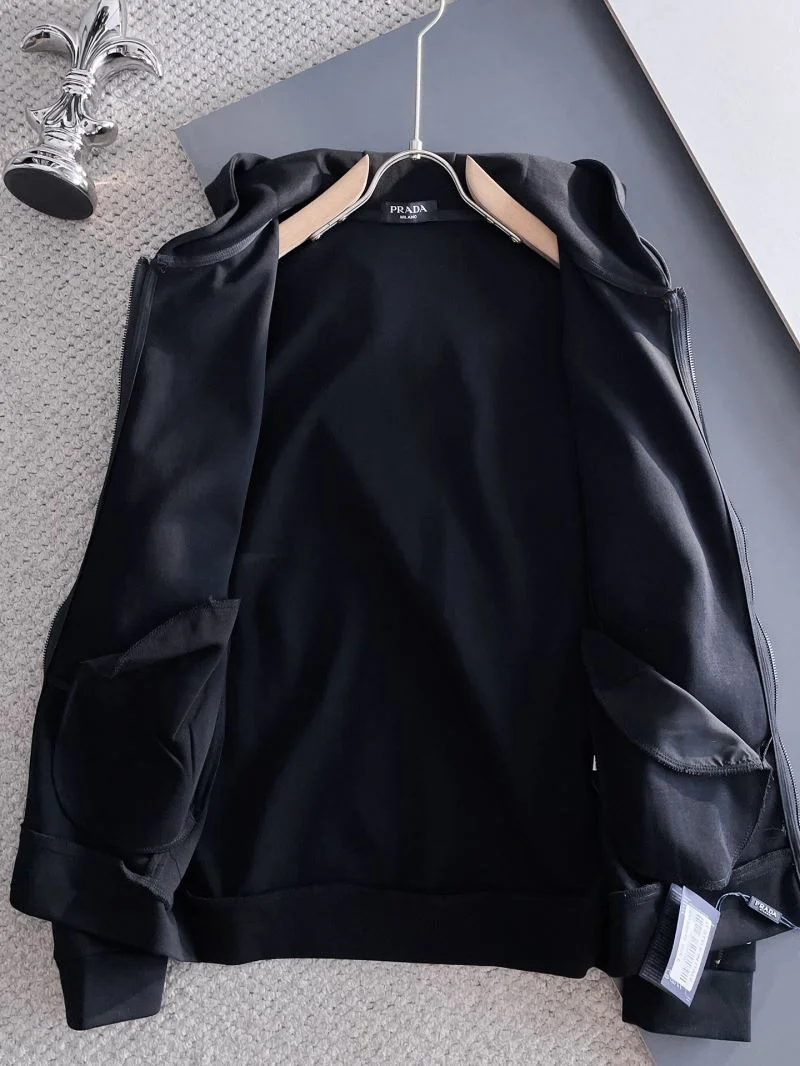 Accurate model Prada Long Suits