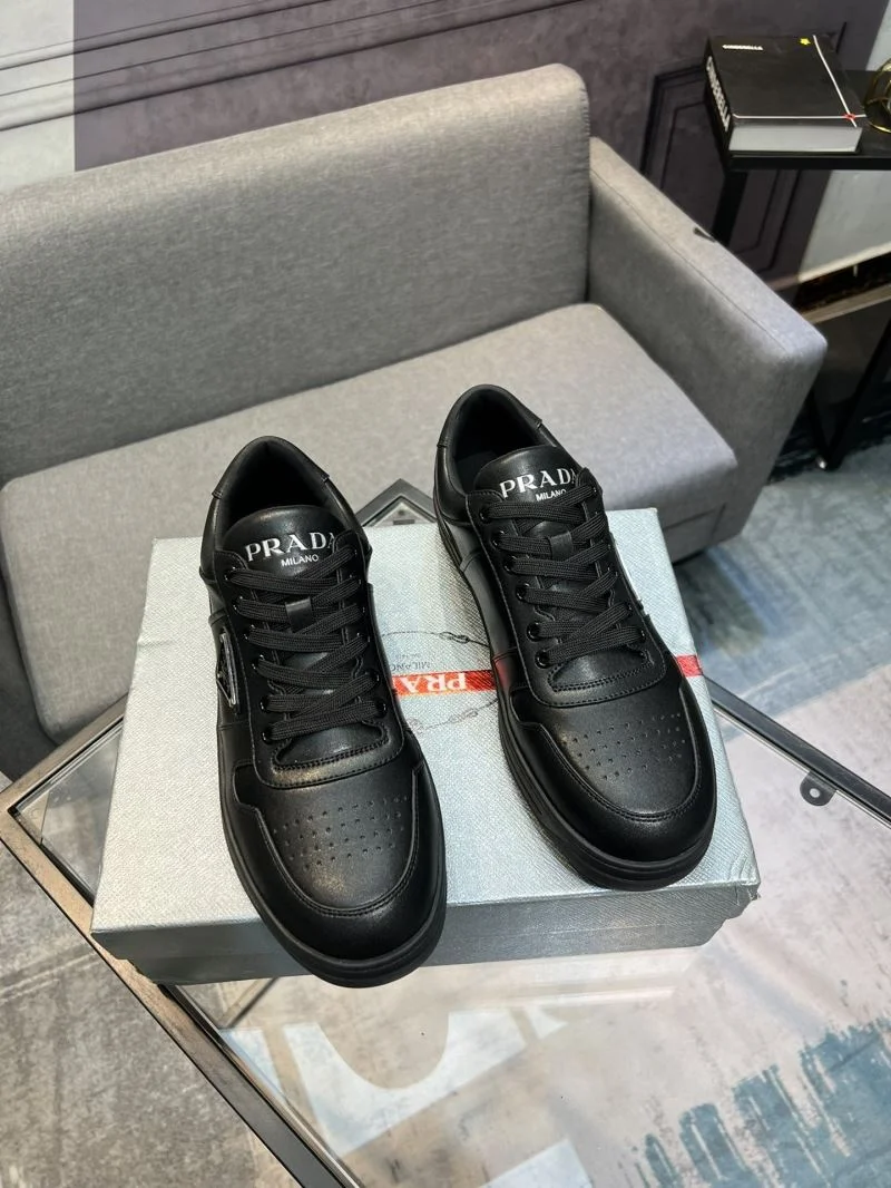 Mirror quality Prada Low Shoes