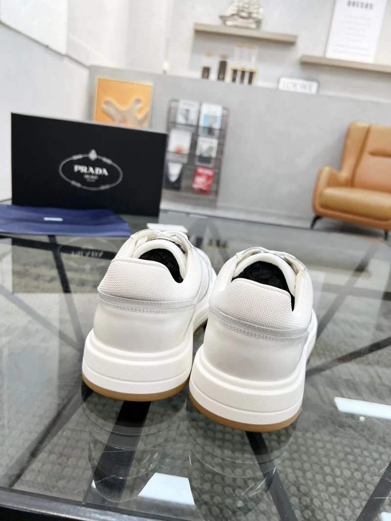 Cut-rate Prada Low Shoes