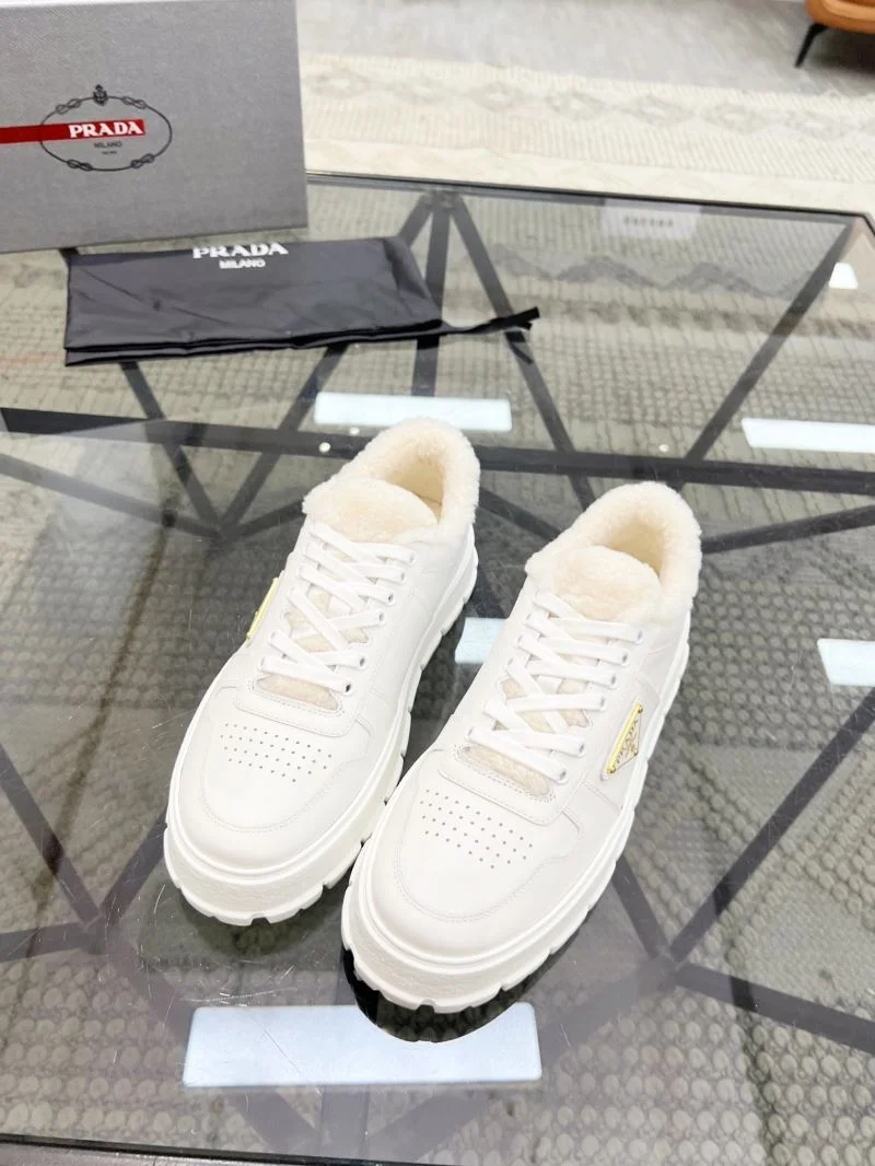 Precise copy Prada Low Shoes