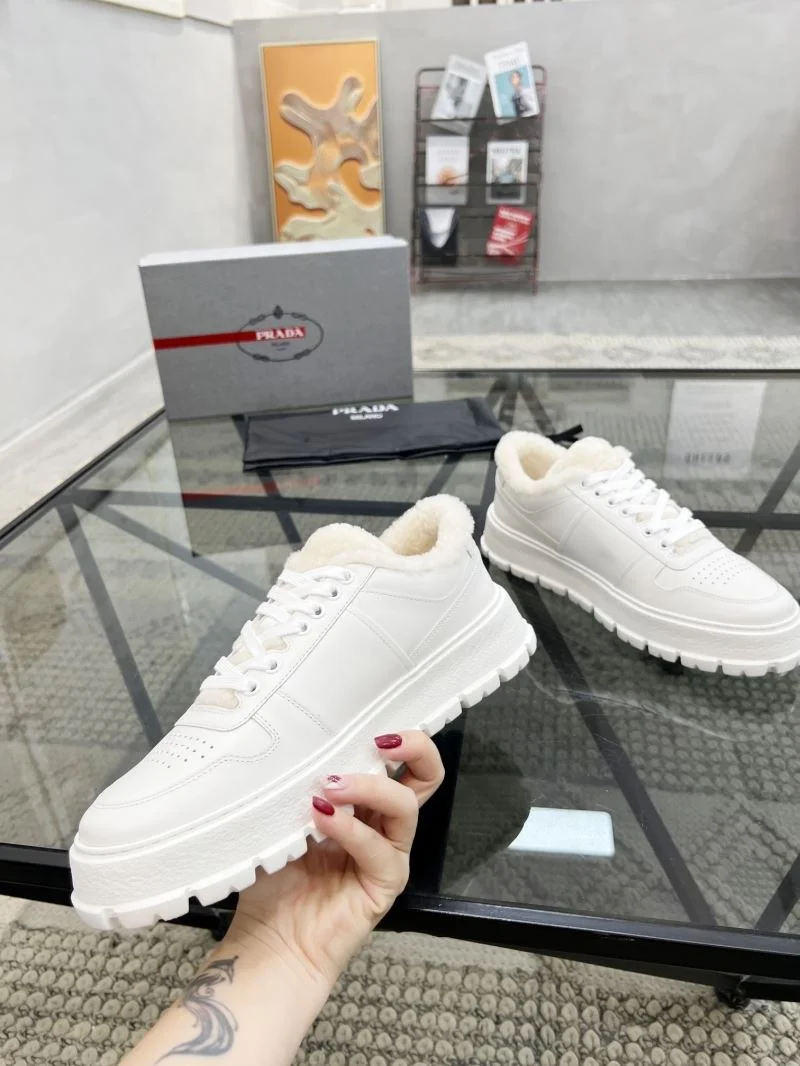 Precise copy Prada Low Shoes