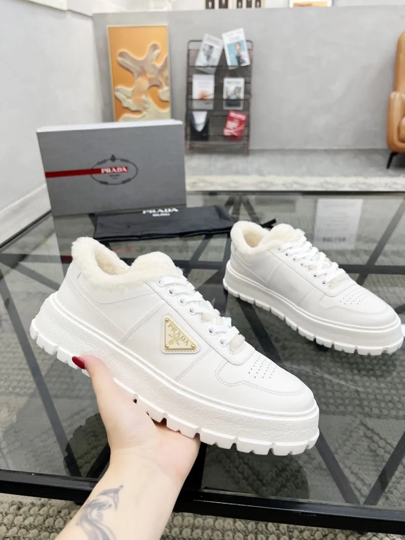 Precise copy Prada Low Shoes