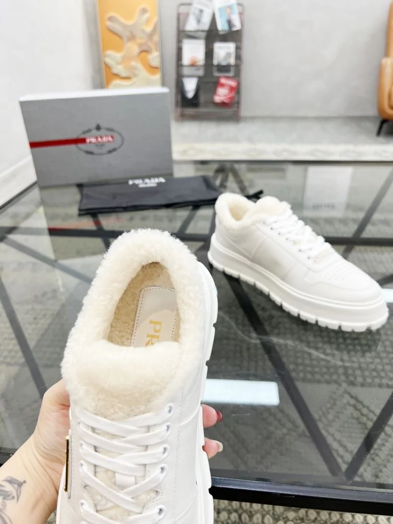 Precise copy Prada Low Shoes