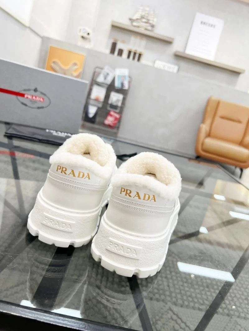 Precise copy Prada Low Shoes