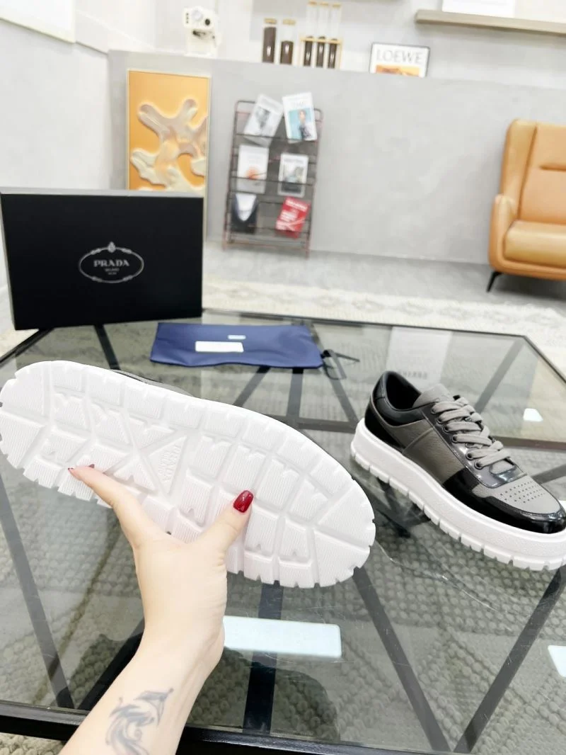 Brand-original Prada Low Shoes