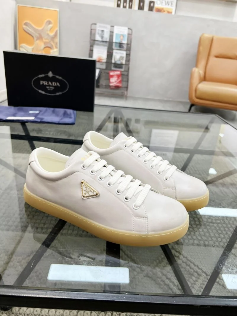 Bargain Prada Low Shoes