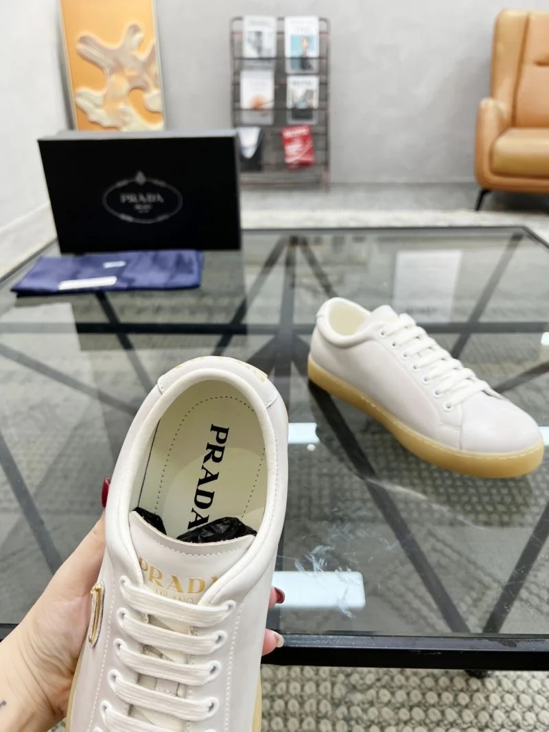 Bargain Prada Low Shoes