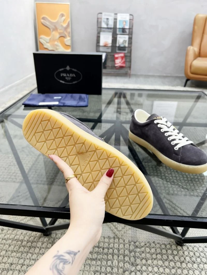 Value-priced Prada Low Shoes