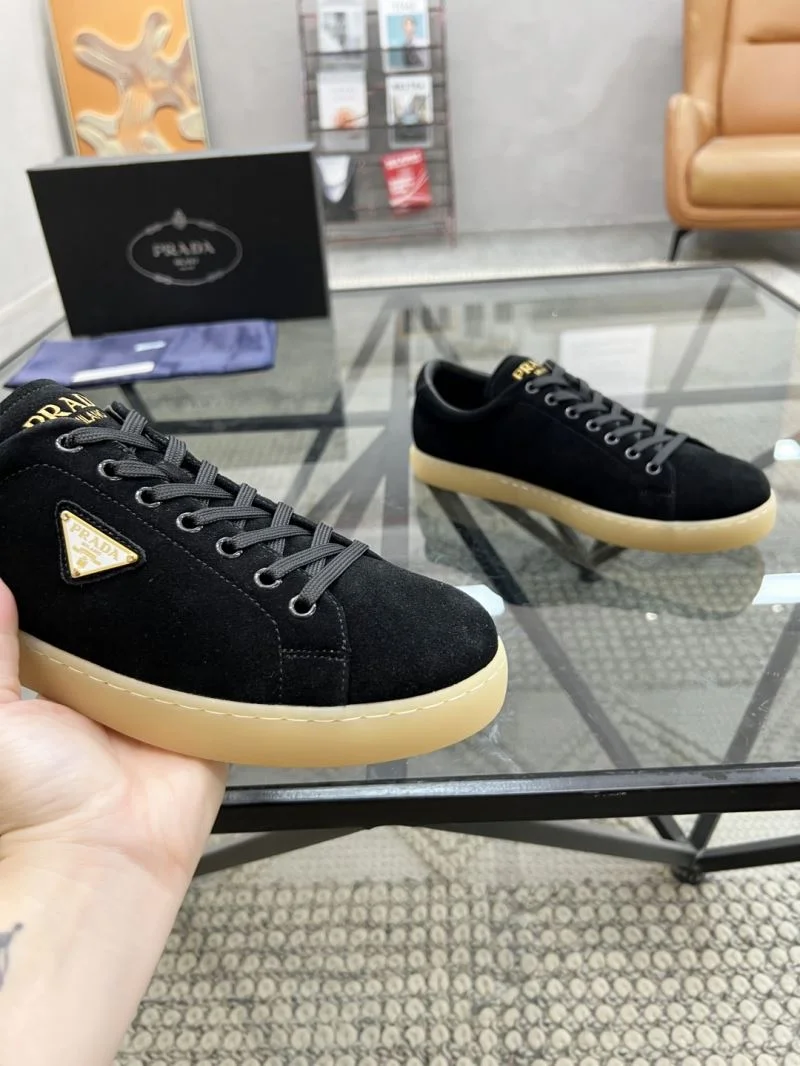Mirror quality Prada Low Shoes