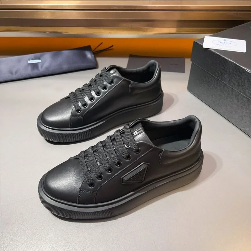 High accuracy Prada Low Shoes